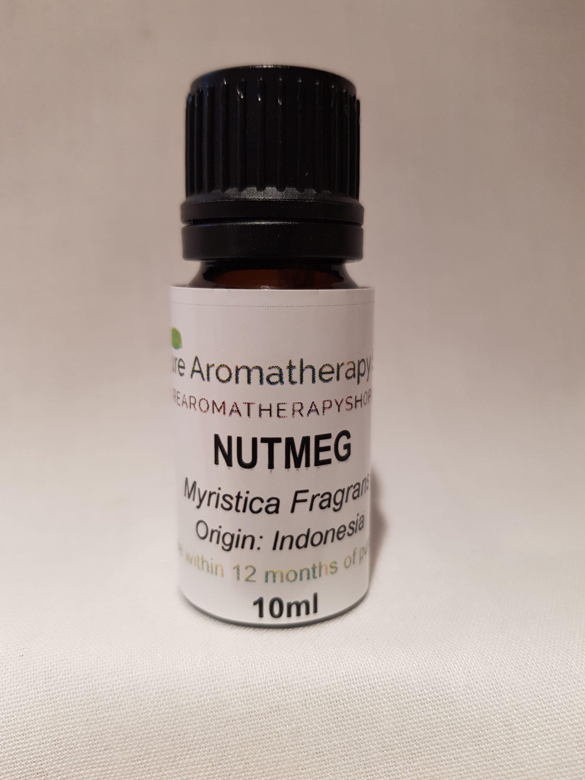 Nutmeg Essential Oil 10ml – Pure Aromatherapy Shop